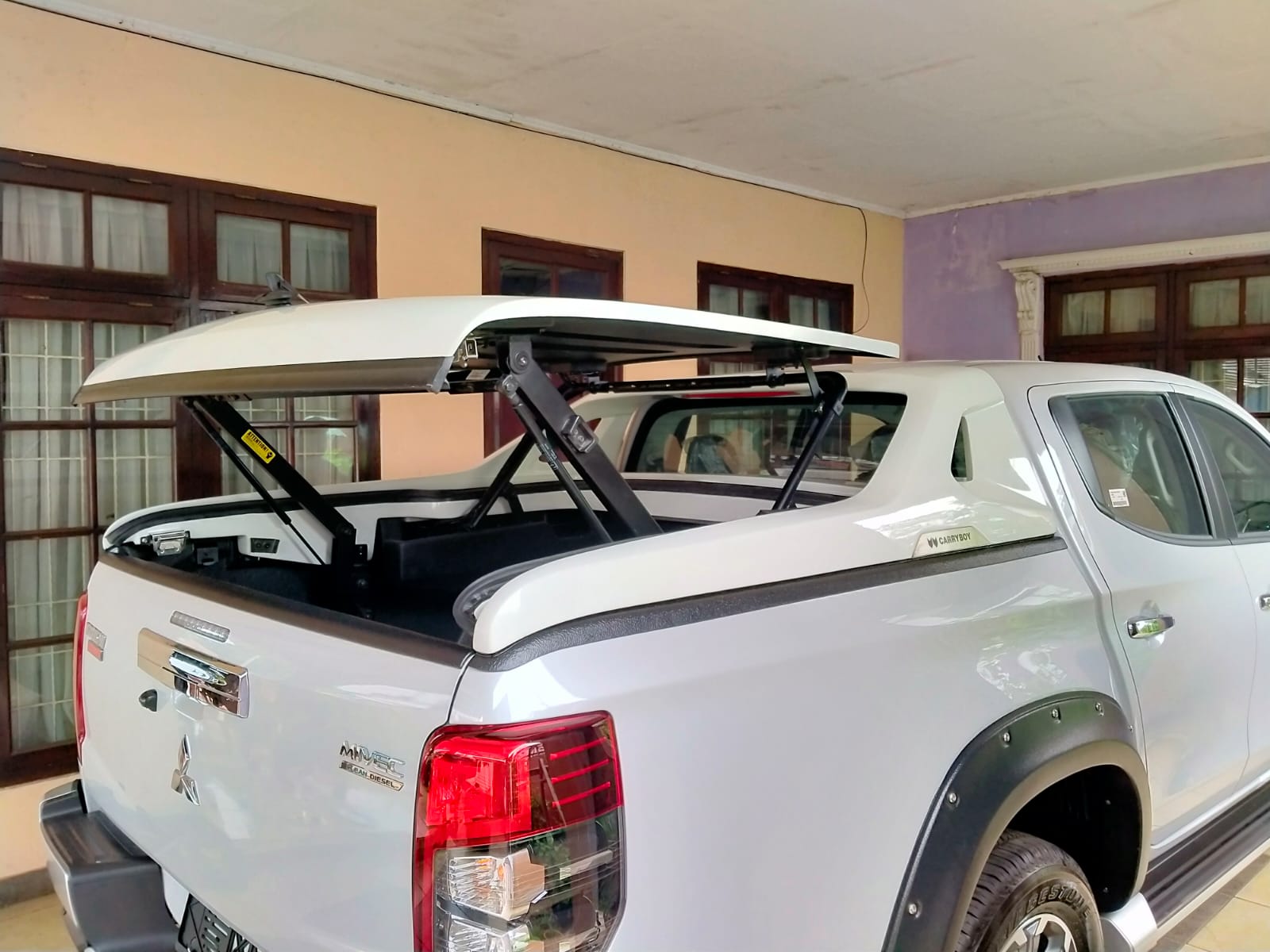 TUTUP BAK SERIES CB-796-CMND SPORT LID CARRYBOY MITSUBISHI TRITON 2022 ...