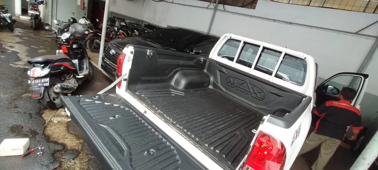 Pelapis Bak MAXLINER IMPORT THAILAND Double Cabin Toyota Hilux 2022 type G | MAX LINER | CARRY ...